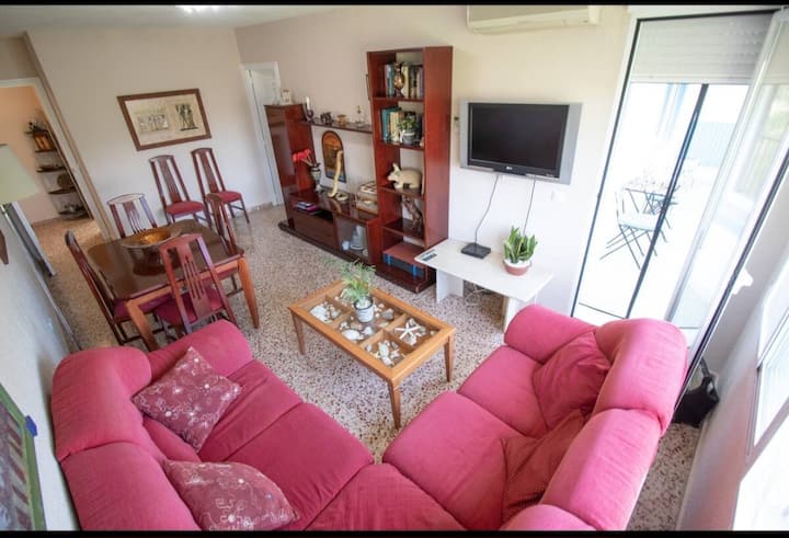 Casa Con Vistas Al Rio - Altura, Spain