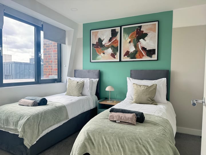 Spacious 2 Bed 2 Bath Flat|free Parking|gym|cinema - Bedford, Royaume-Uni