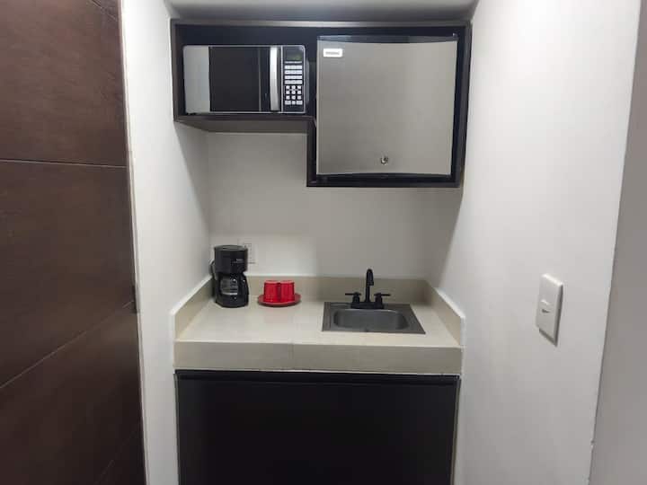 Estudio-e Excelente Ubicación En Zona Hotelera - Cancún