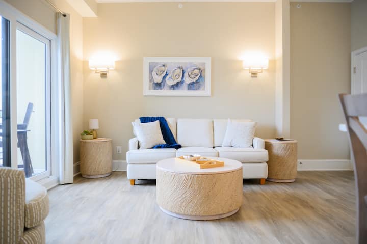 Coastal Luxury Studio | One Block To Big Rock - Morehead City, NC