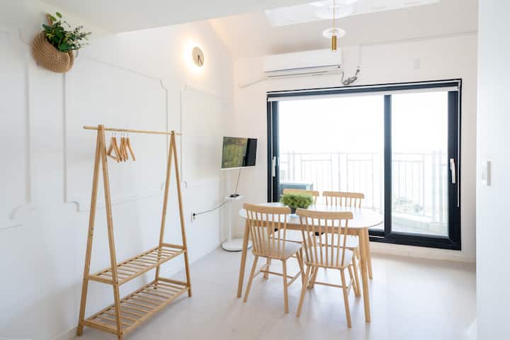 [리뉴얼특가]애월바다가 한눈에 담기는 모던 하우스,파노라마 오션뷰 - Jeju-si