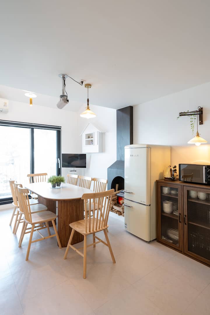 [리뉴얼특가]애월바다가 한눈에 담기는 모던 하우스,파노라마 오션뷰 - Jeju-si