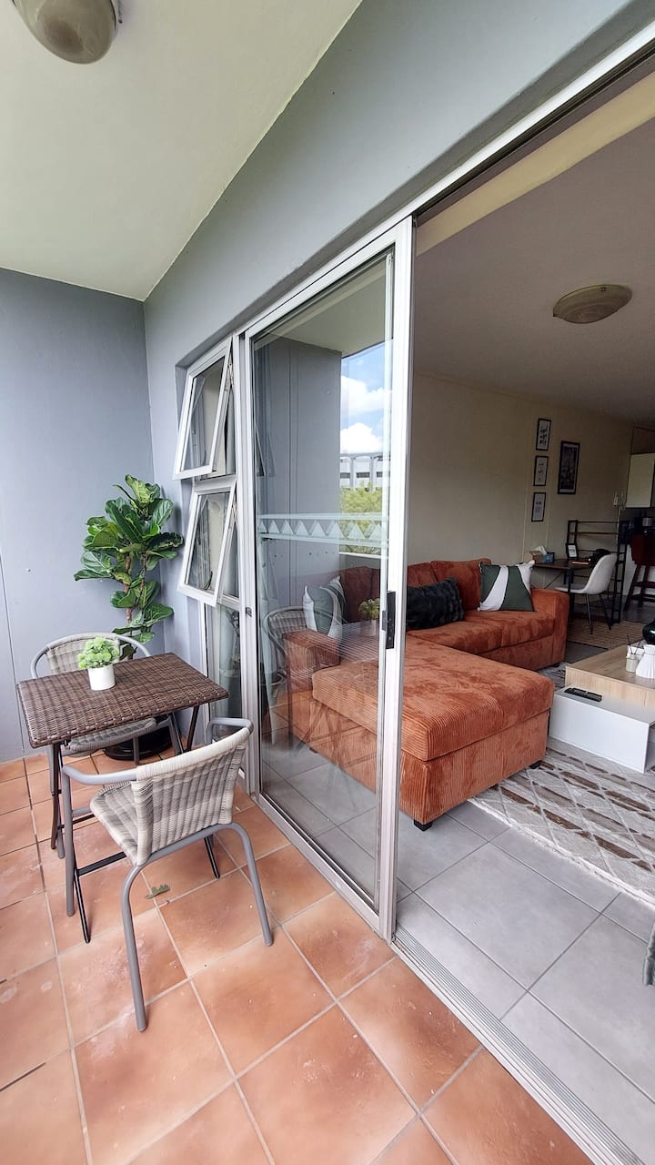 La Boheme In The Heart Of Menlyn Maine, Pretoria - プレトリア