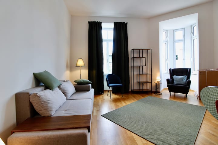 Stylish Home In Vienna’s Central 9th District - Viena