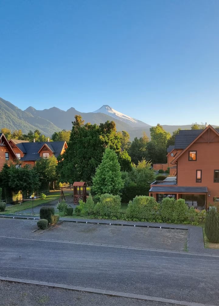 Casa En Exclusivo Condominio Bosques Puerto Pucón - Pucón