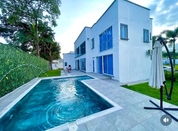 Casa Campestre Con Piscina, Casa Alkina - Villavicencio