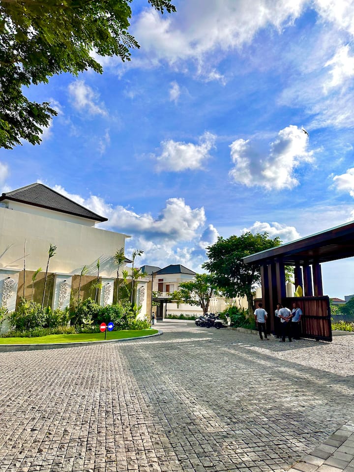 Casa Danasa Safe & Serene At Taman Seminyak Suites - Seminyak