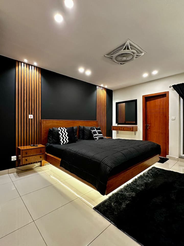 The Urban Nest. 1bhk With Pool & Gym - Islamabad