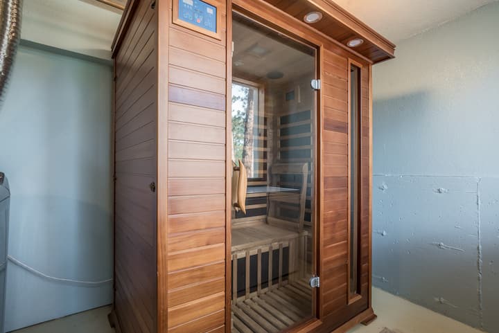 Tranquil Mountain Home With Sauna - Evergreen, CO