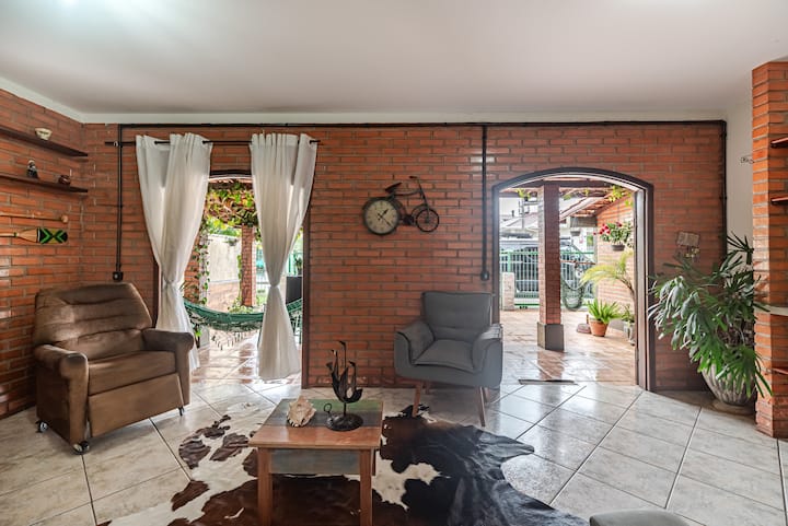 Refúgio Rústico  Completo A 2 Min Da Praia De Fora - Palhoça