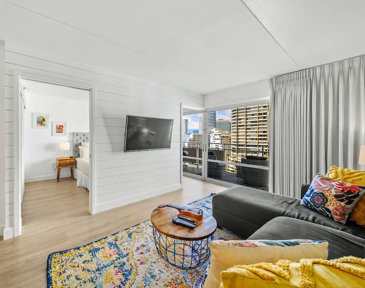 Waikiki Amazing Views 1/1 Beachfront Tropical Home - 호놀룰루