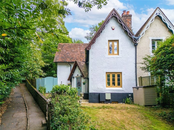 Cosy Cottage In Reigate - Redhill