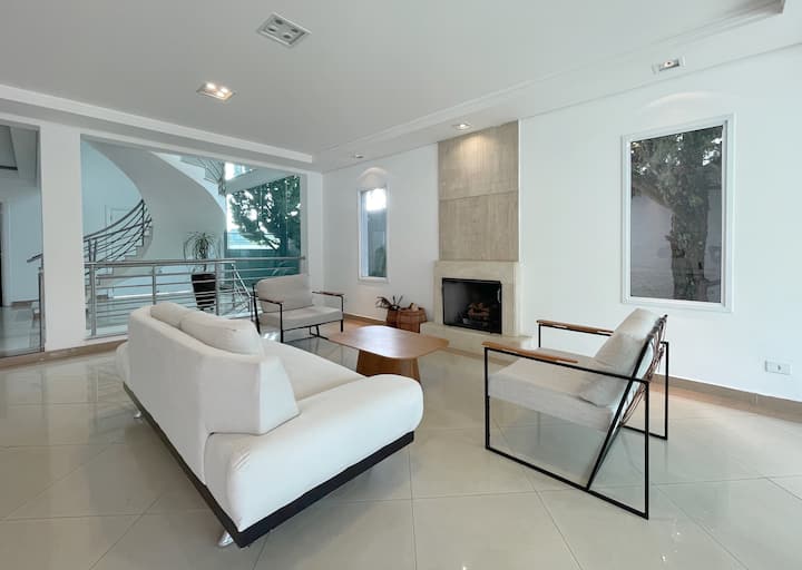 Casa Dos Sonhos Com Piscina E 4 Suítes - Cotia