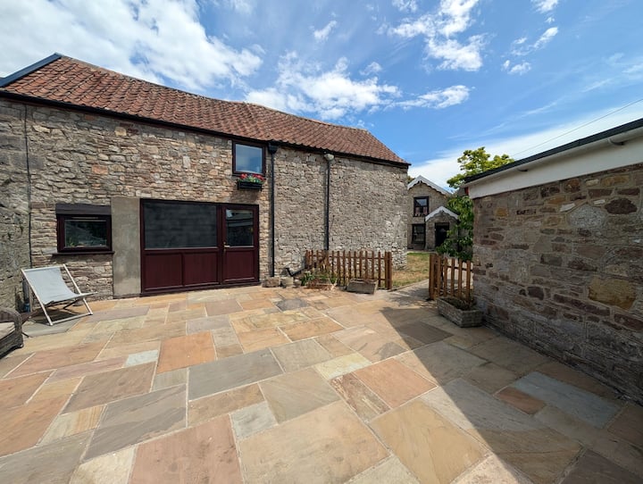 Barn Conversion In Olveston - Gloucestershire