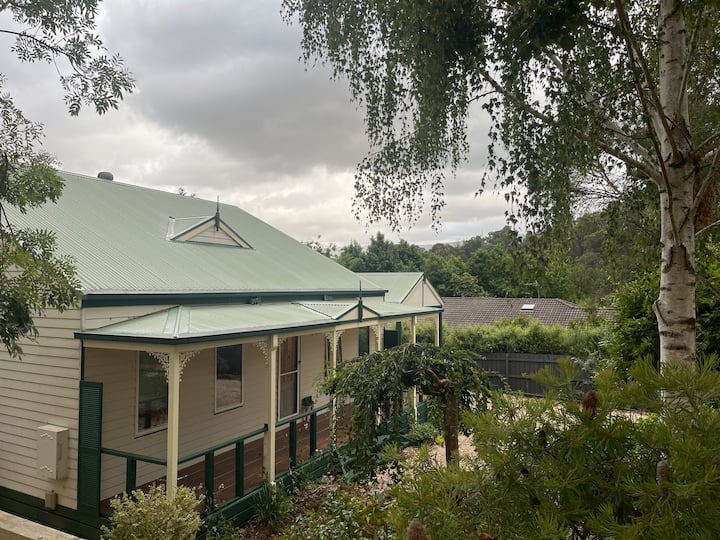 Honey Mountain Haven - Marysville