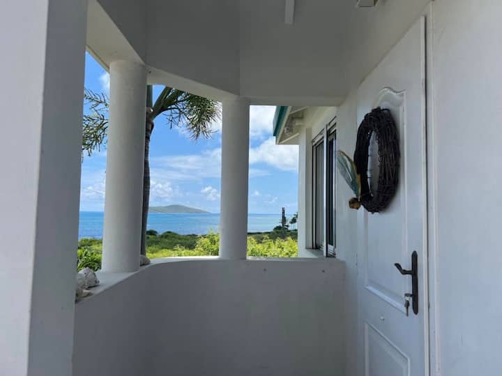 Green Cay - Walk To The Beach - King Bed - Ac - U.S. Virgin Islands