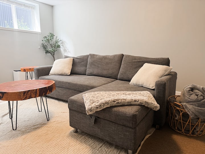 Little Blue On Bernadotte - Abbotsford