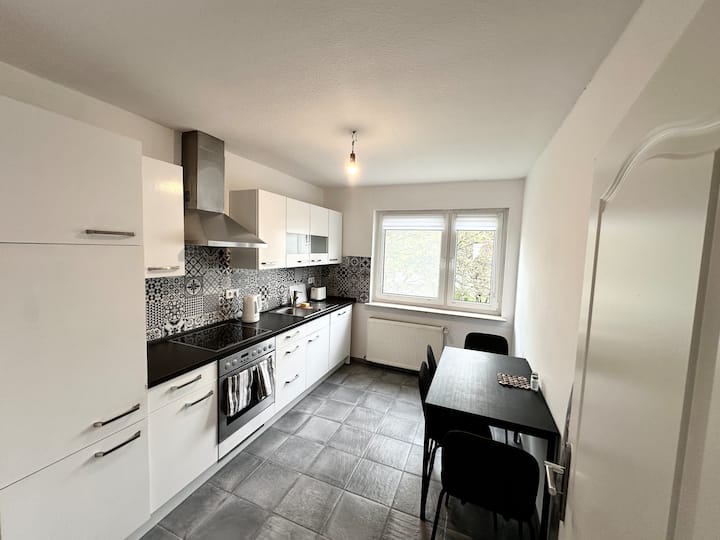 New 2 Bedroom Apartment Near Station To Frankfurt - Oberursel