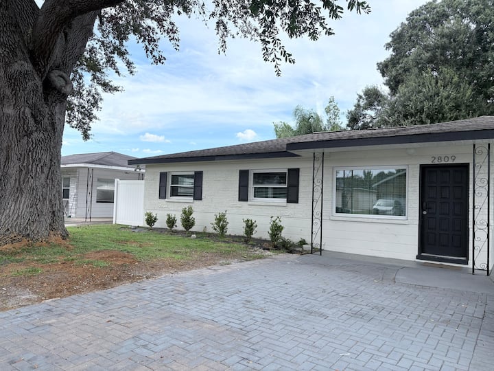 Touchdown Retreat - Tampa, FL