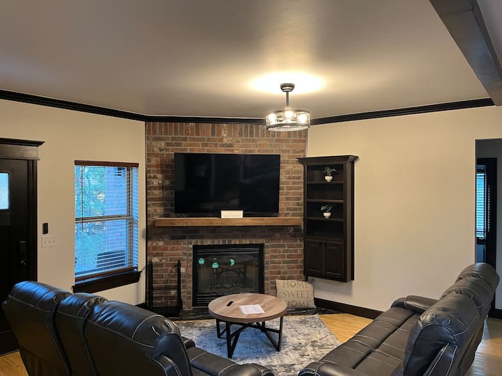 Newly Built Deer Lake Cabin - Lake Thunderbird State Park, Norman