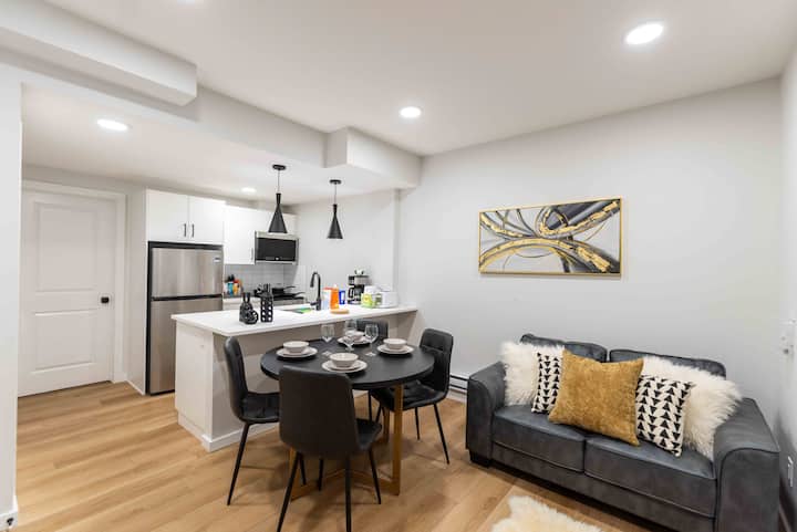 *Stylish 2bedrooms Unit*near Wem/legalbasement - Spruce Grove