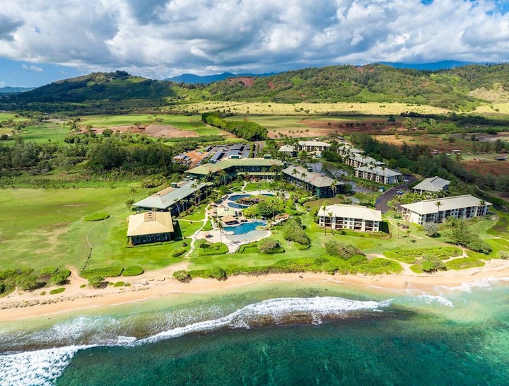 New! Beachfront Resort. Oceanview Lanai. King Bed - Kauai, HI