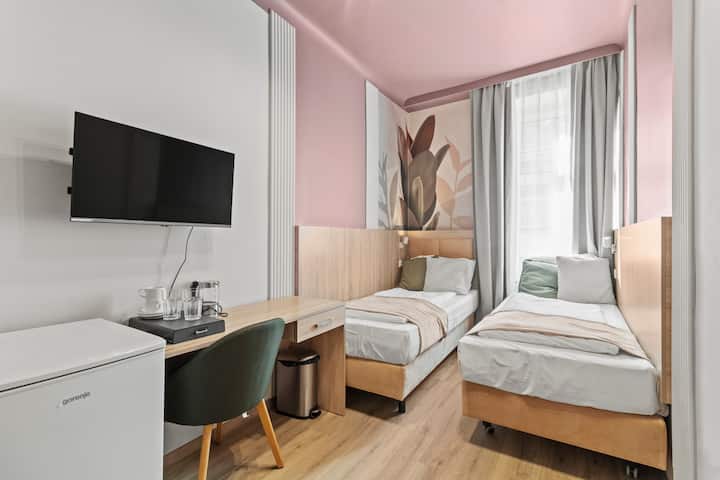 15 Min To Inner City I 5 Min To Metro I Top Wifi - Wien