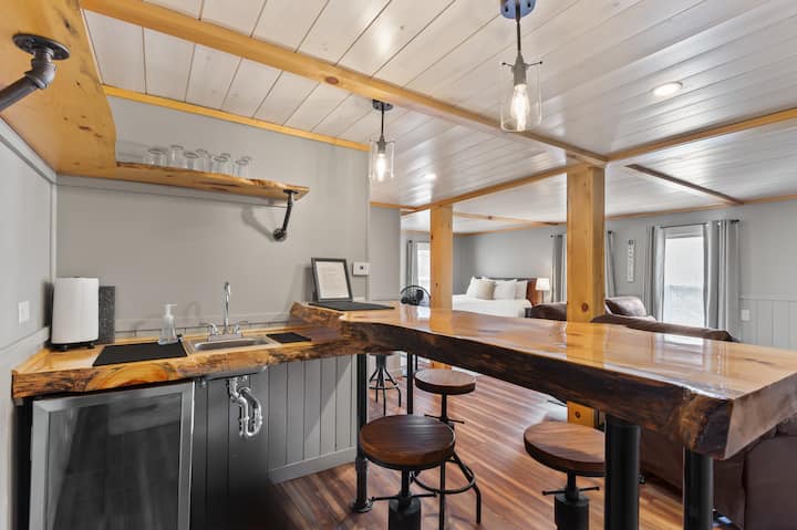 Close To Everything, Cleanest In Rangeley - Rangeley, ME