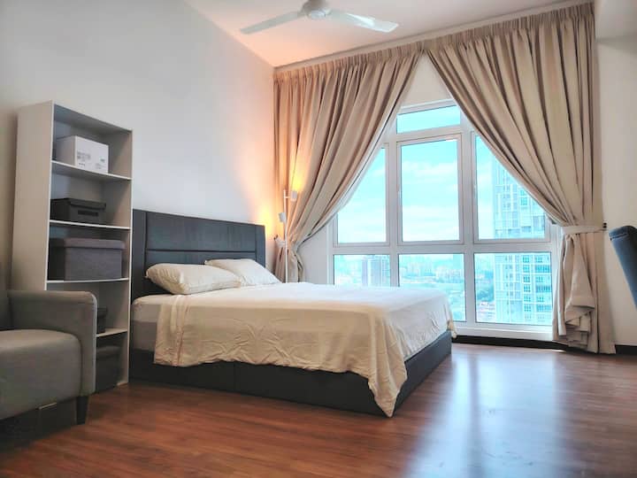 Spacious Cozy Room (Shared Appartment) - Kuala Lumpur
