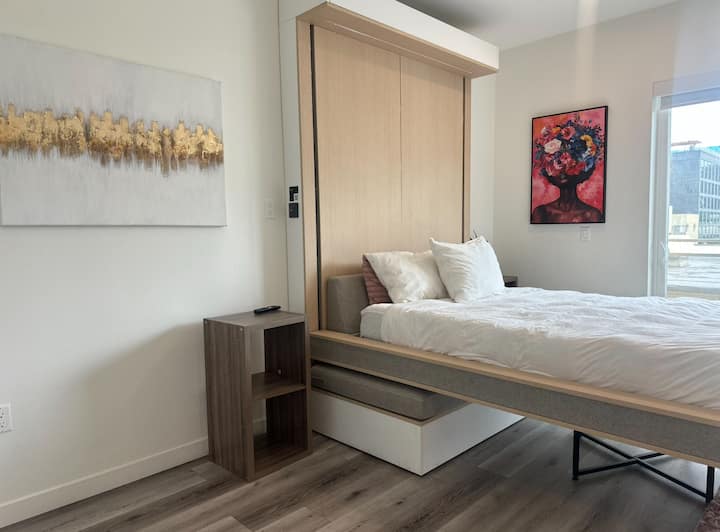 Hollywood Walk Of Fame Studio W Pool/parking/gym - Los Angeles, CA