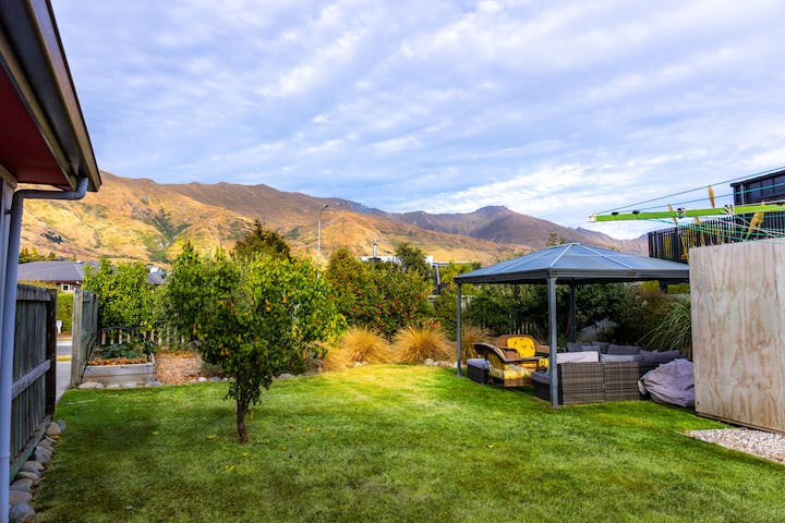 Sunny Peaks Retreat | Peaceful Wanaka Escape - Wanaka
