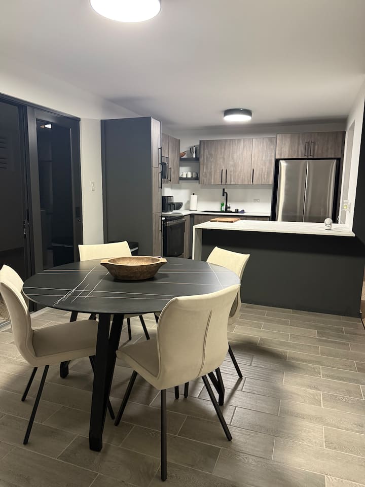 Casa Mónaco – Tranquilidad Y Comodidad - Barceloneta