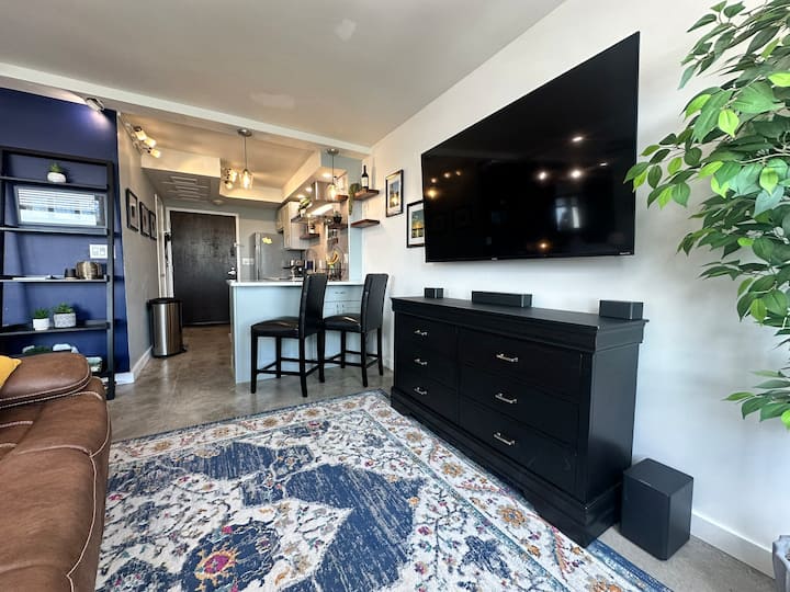 30 Day Minimum, Luxury In The Sky - Tulsa, OK