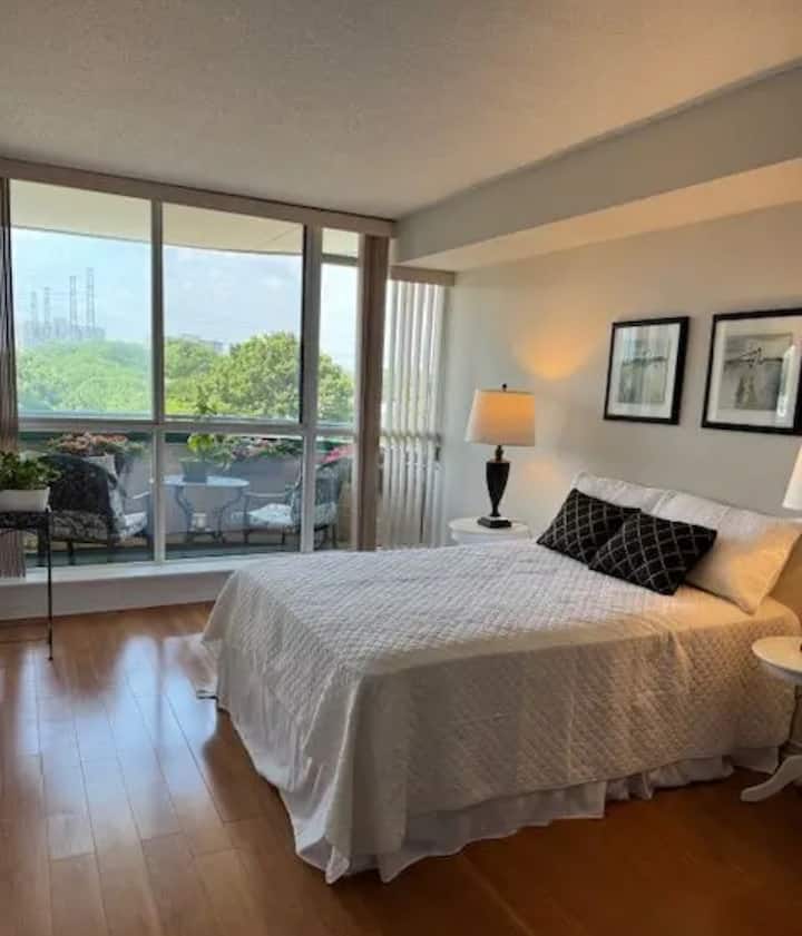 Pickering Stay - Ajax