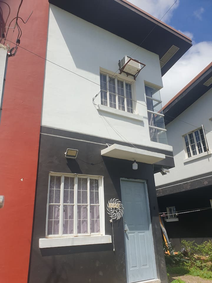 House In Santo Tomas - Near Sm And St Padre Pio - Malvar