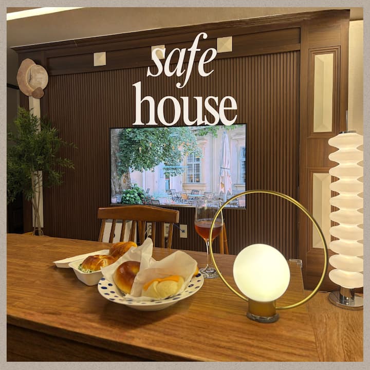 성심당 롯데백화점 도보 5분 둔산동 탄방용문시청근처 중심지 공주칼국수 을지대학교 인근숙소 - Daejeon