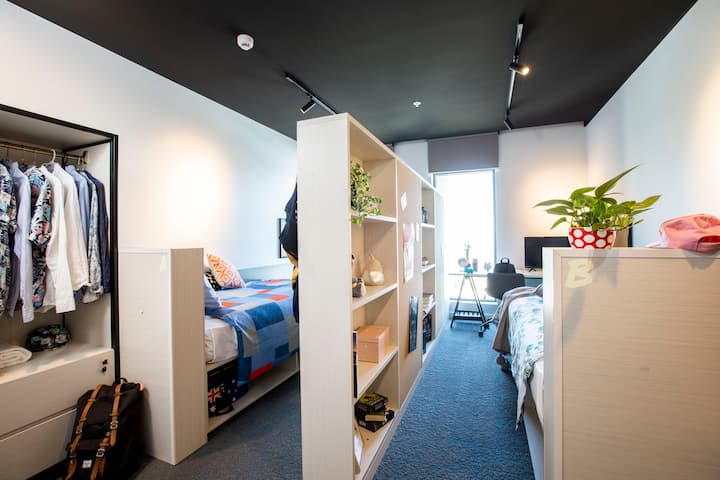 Twin Share Private Room For Two Students - Mount Pleasant