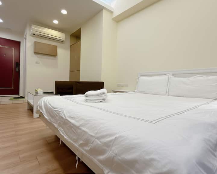 Feel Free 在這裡慢慢做自己｜Nov-vip - Taipei City