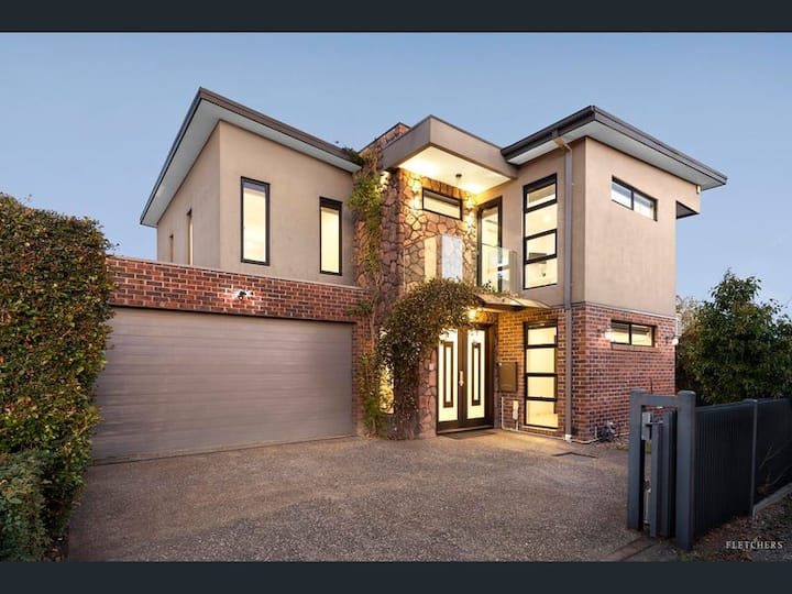 Begonia Residence - A Walk To Deakin University - Forest Hill