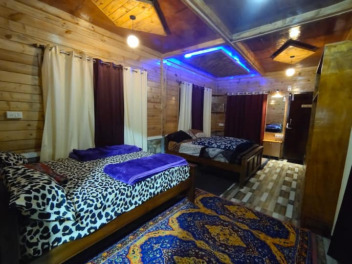 Litchi Tree - Kodaikanal