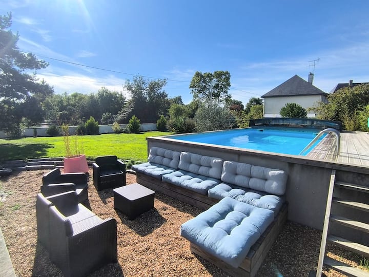 L’échappée Bleue - Piscine, Pétanque Et Babyfoot - Angers