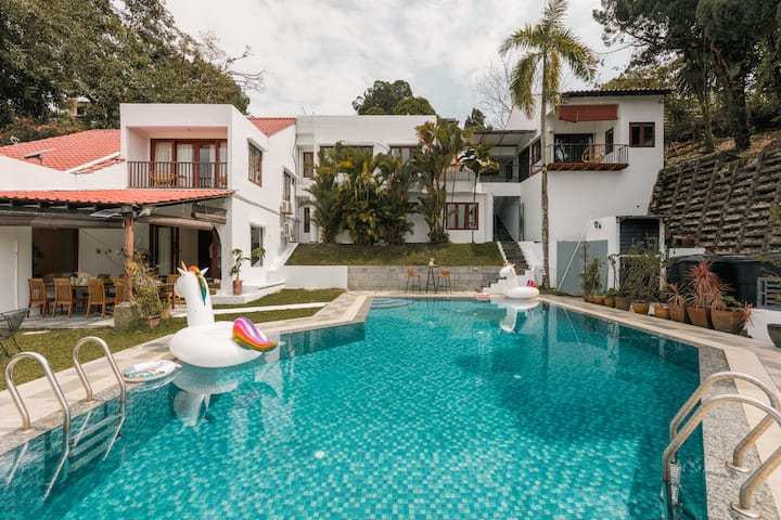 40p 9br Family Stay Best Choice W/private Pool@kl - Kuala Lumpur