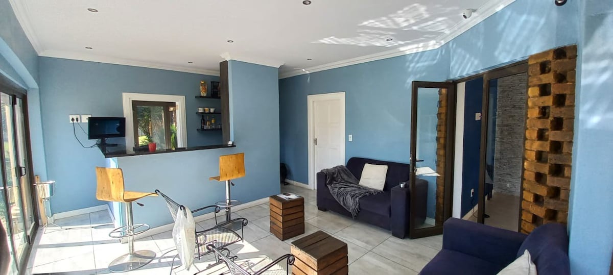 budais guest lodge - Guest house à louer à Kempton Park, Gauteng ...