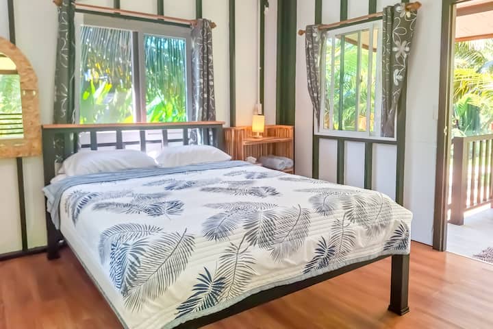 Forest View Ac Bungalow. With Pool & Gym Access - Krabi