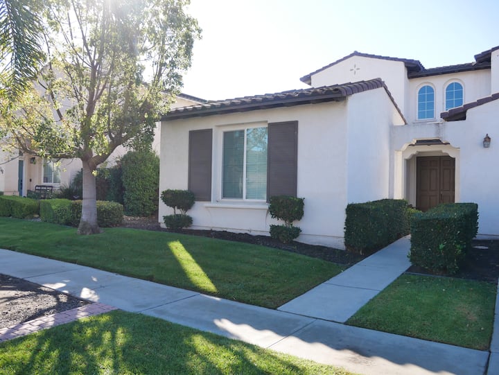 Pleasant Little Casita - Santa Maria, CA