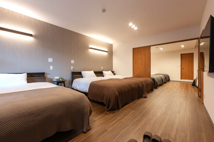 【名古屋駅徒歩圏内】3ldk／高級8ベッド・浴室トイレ2個ずつ完備／家族・友達同士歓迎(最大9名） - Nagoya