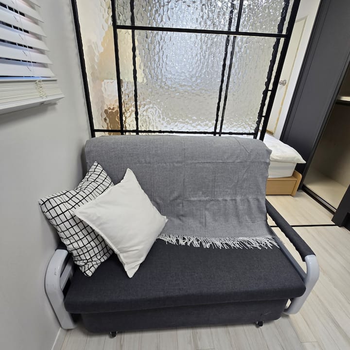 Open Sale 동묘역1분 무료주차 Freewifi  명동 성수 Ddp - Seoul