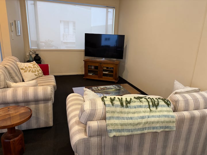 Great Well Appointed 1 Bedroom Apartment - 네이피어