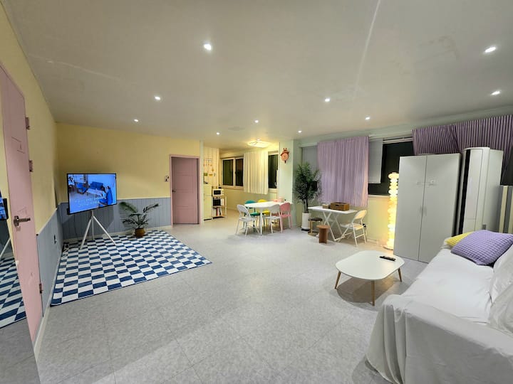 The Stay _ In 월아 #한옥마을 #도보 10초 #주차가능 - Jeonju-si