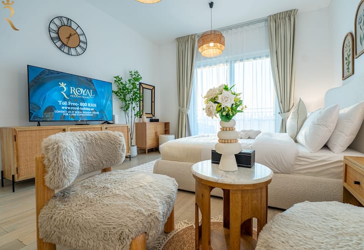 Elegant Yas Island Studio | Oasis Retreat - Abu Dhabi